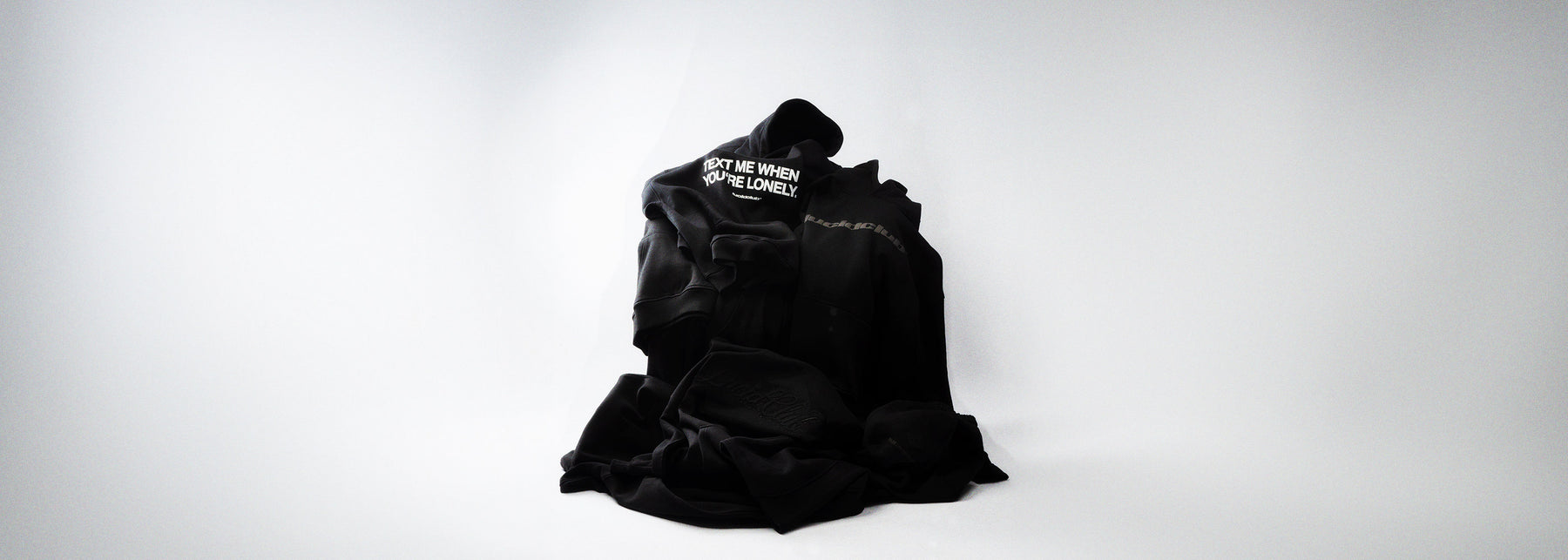 LUCID CLUB | STREETWEAR BRAND - HOODIES, T-SHIRTS, TRACKPANTS